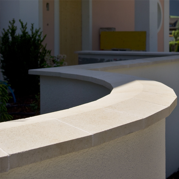 Chaperon de mur à 2 pentes en béton - Périgord - 50,0 CM x 30,0 CM x 5 ...