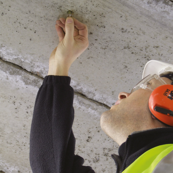 Cheville en acier Spit Grip L M12 x 50 mm - boîte de 50