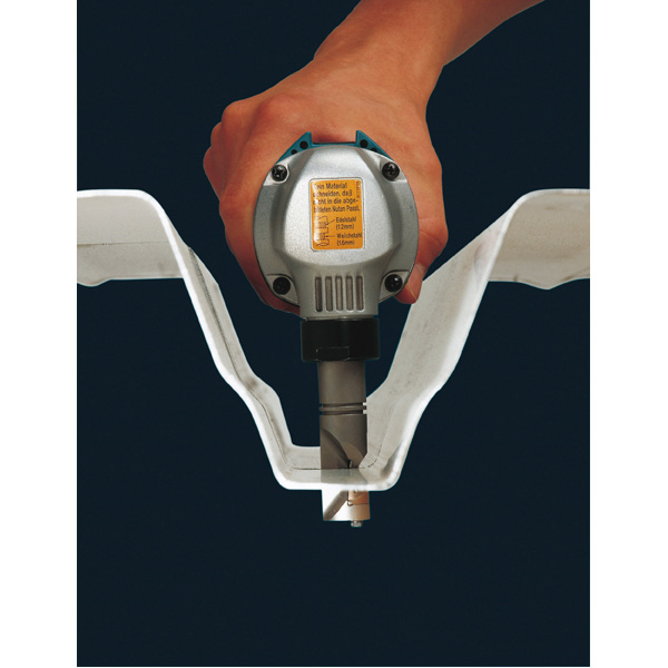 Grignoteuse électrique Makita JN1601 avec poinçon 550 W en boite carton